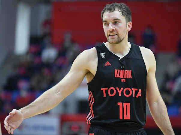 Cameo - ザックバランスキー Zack Baranski