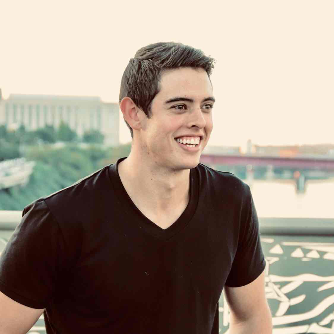 Cameo - Cameron Lenz