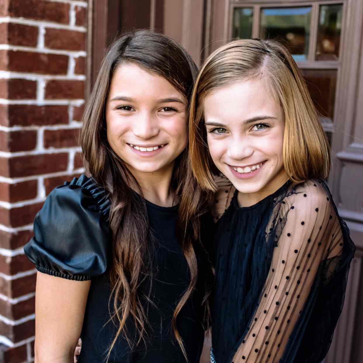 Cameo - Lily Rose & Tierney Smith