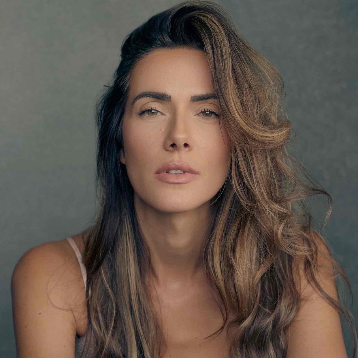 Cameo - Devora Wilde