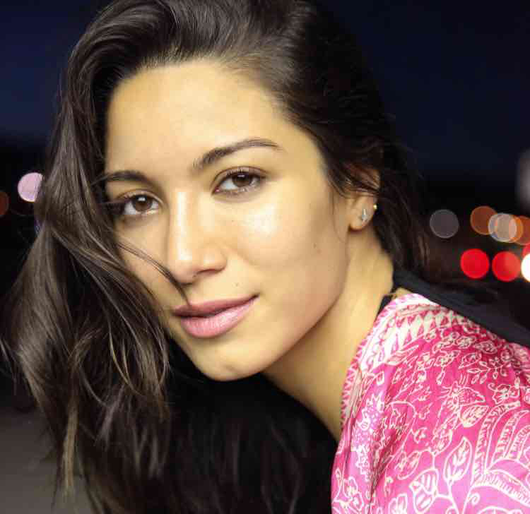 Cameo - Chantelle Barry