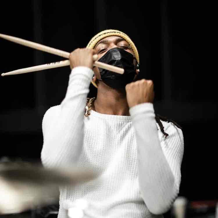 Cameo - Devon Taylor