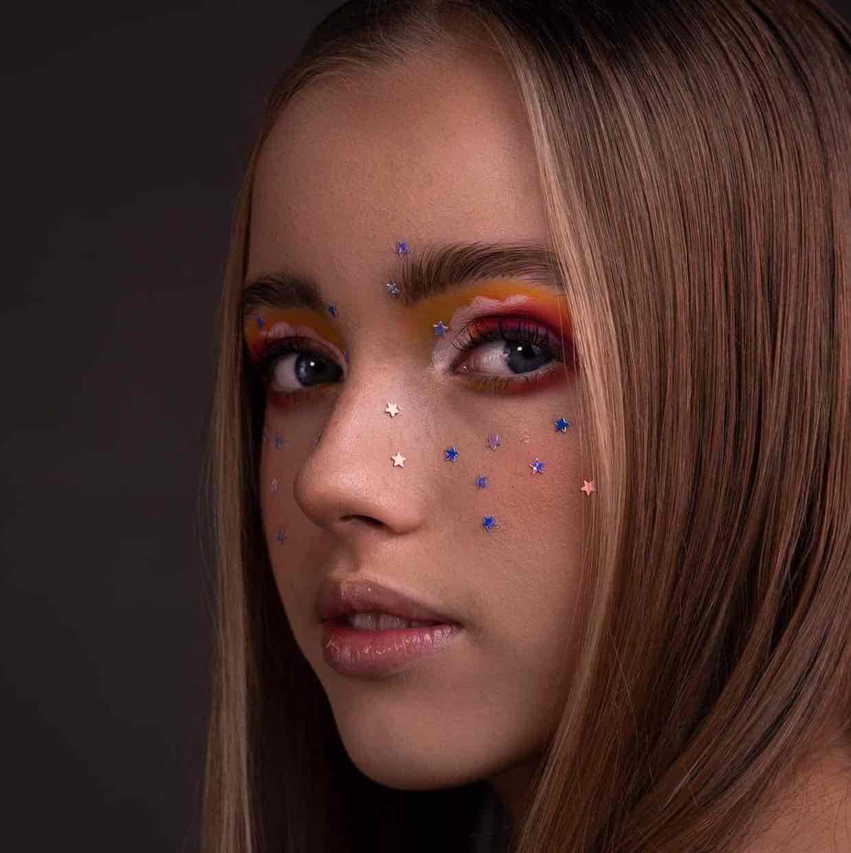 Cameo - Emilia Danielle