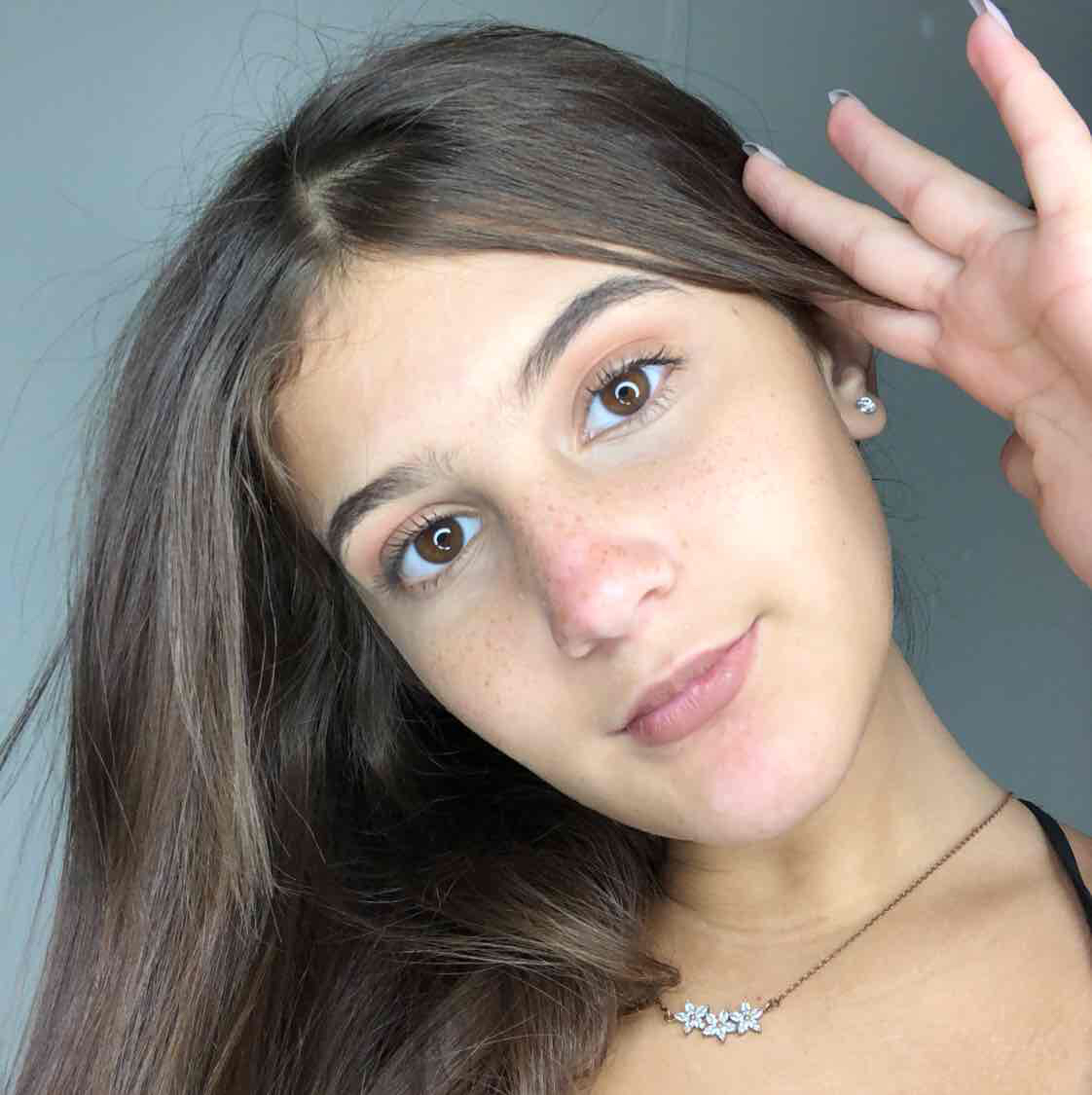 Cameo - Roselie Arritola