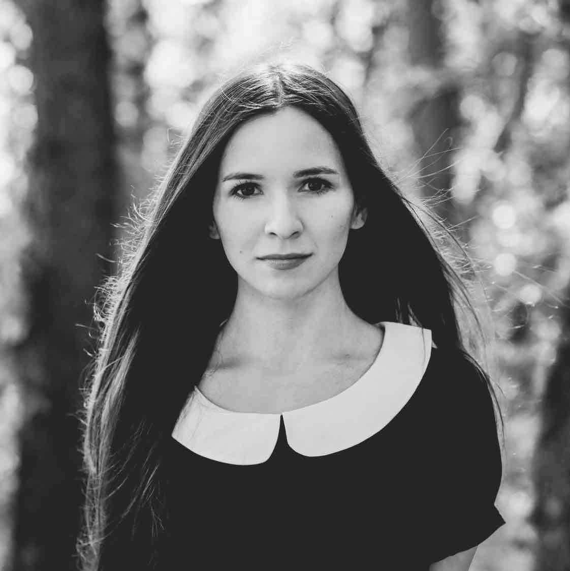 Cameo - Heather Taddy