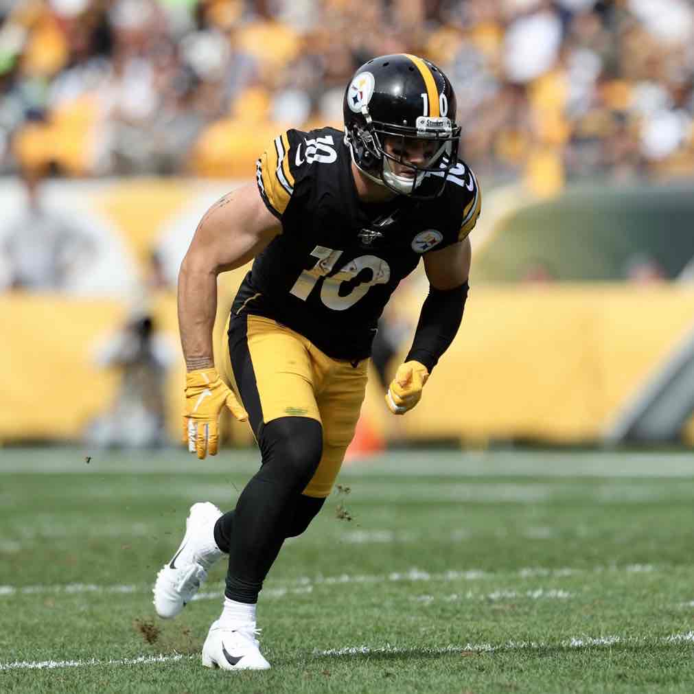 Cameo - Ryan Switzer