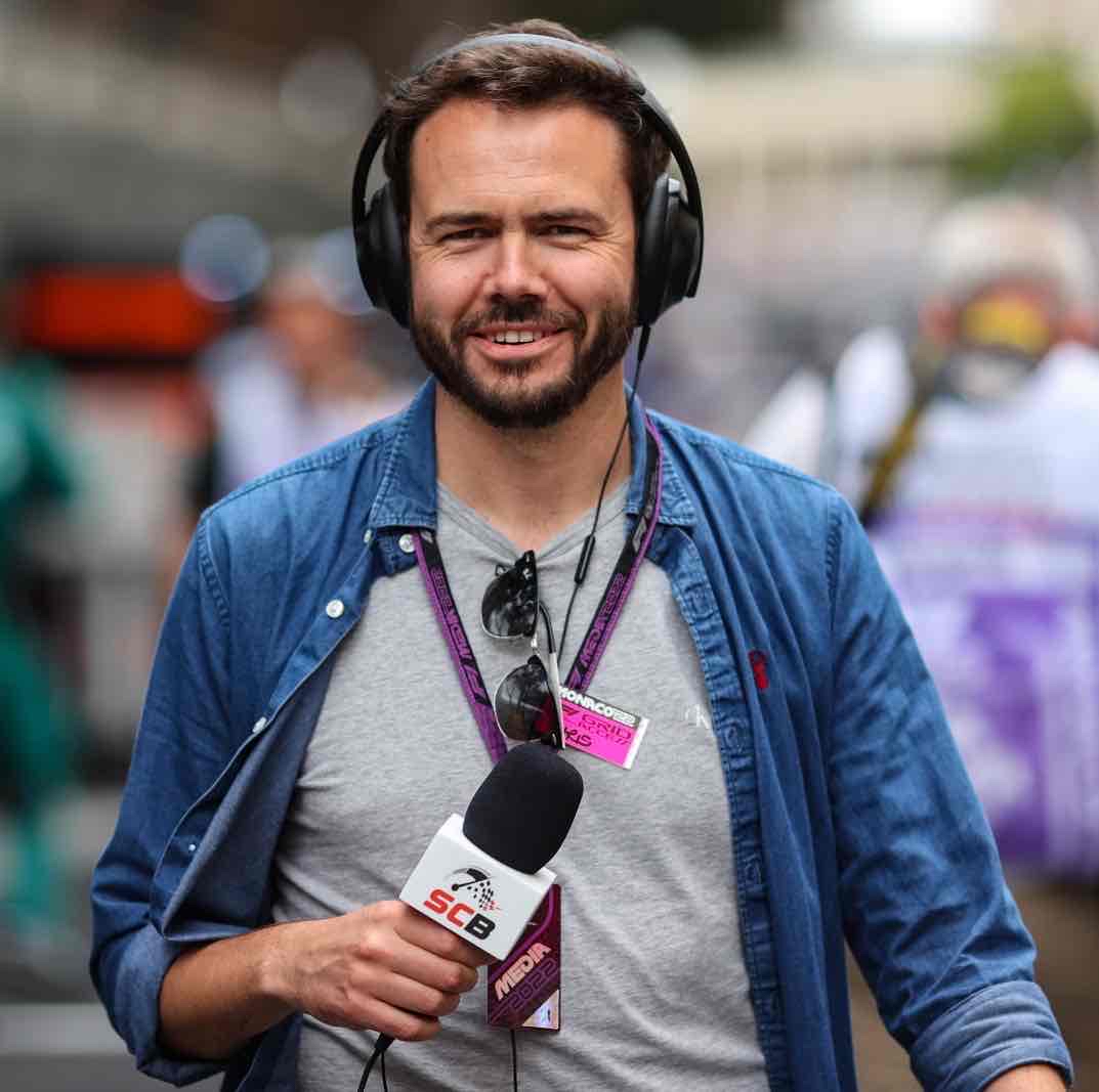 Cameo - Chris Medland