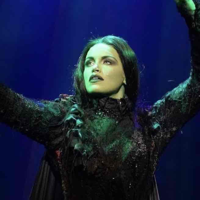 Cameo - Lindsay Heather Pearce