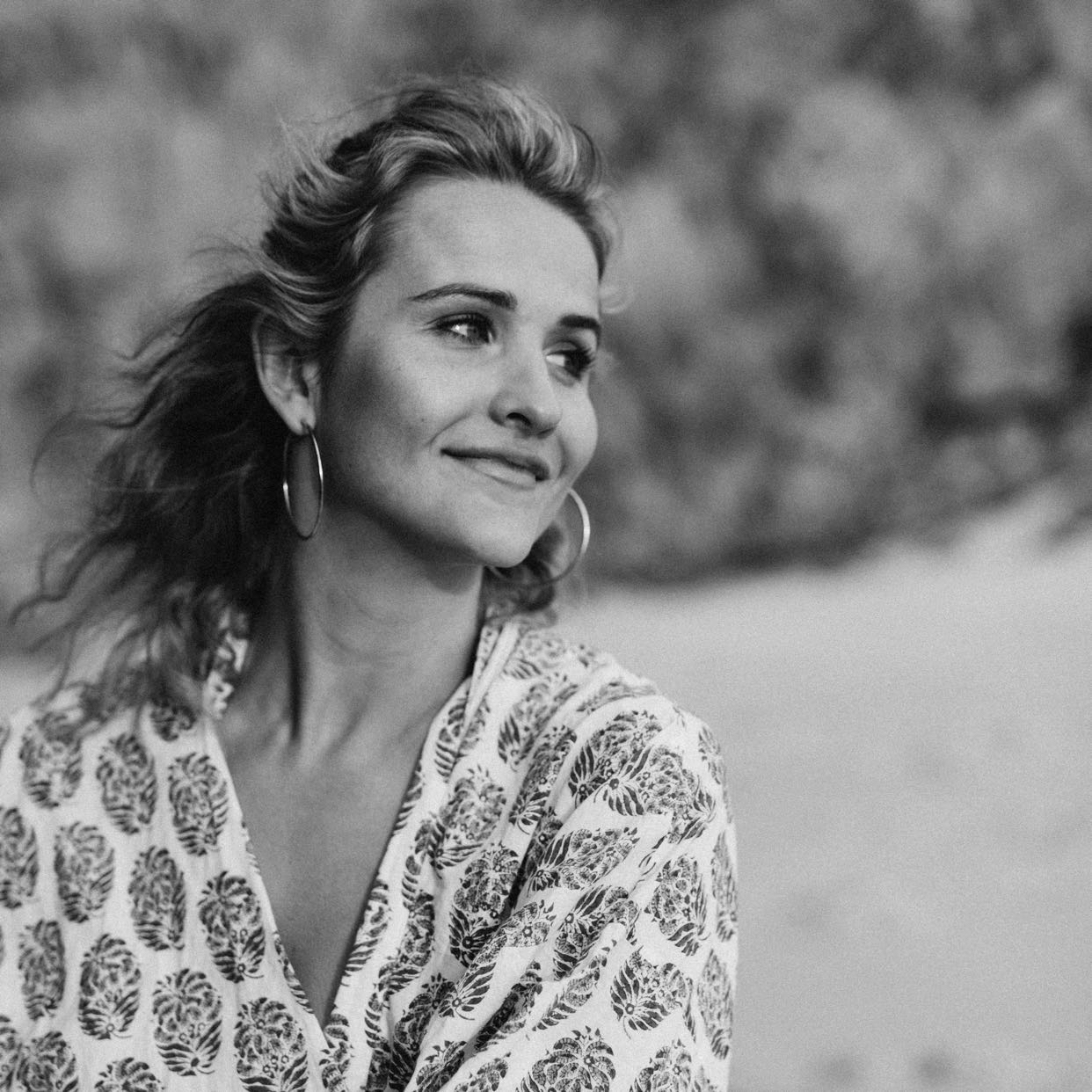 Cameo - Christi Steyn