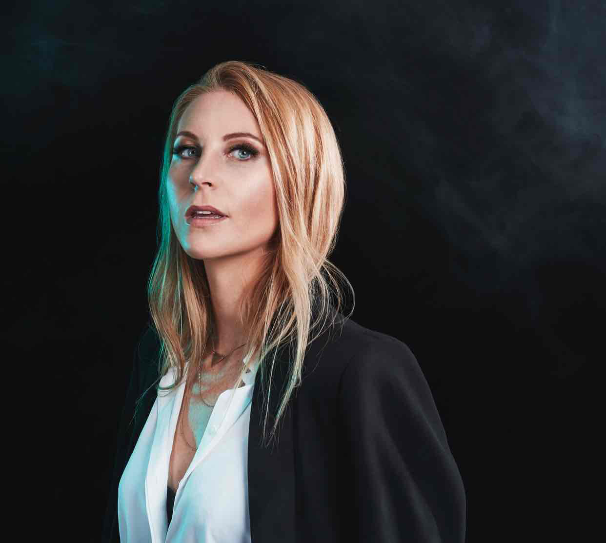 Cameo - Caroline Ravn