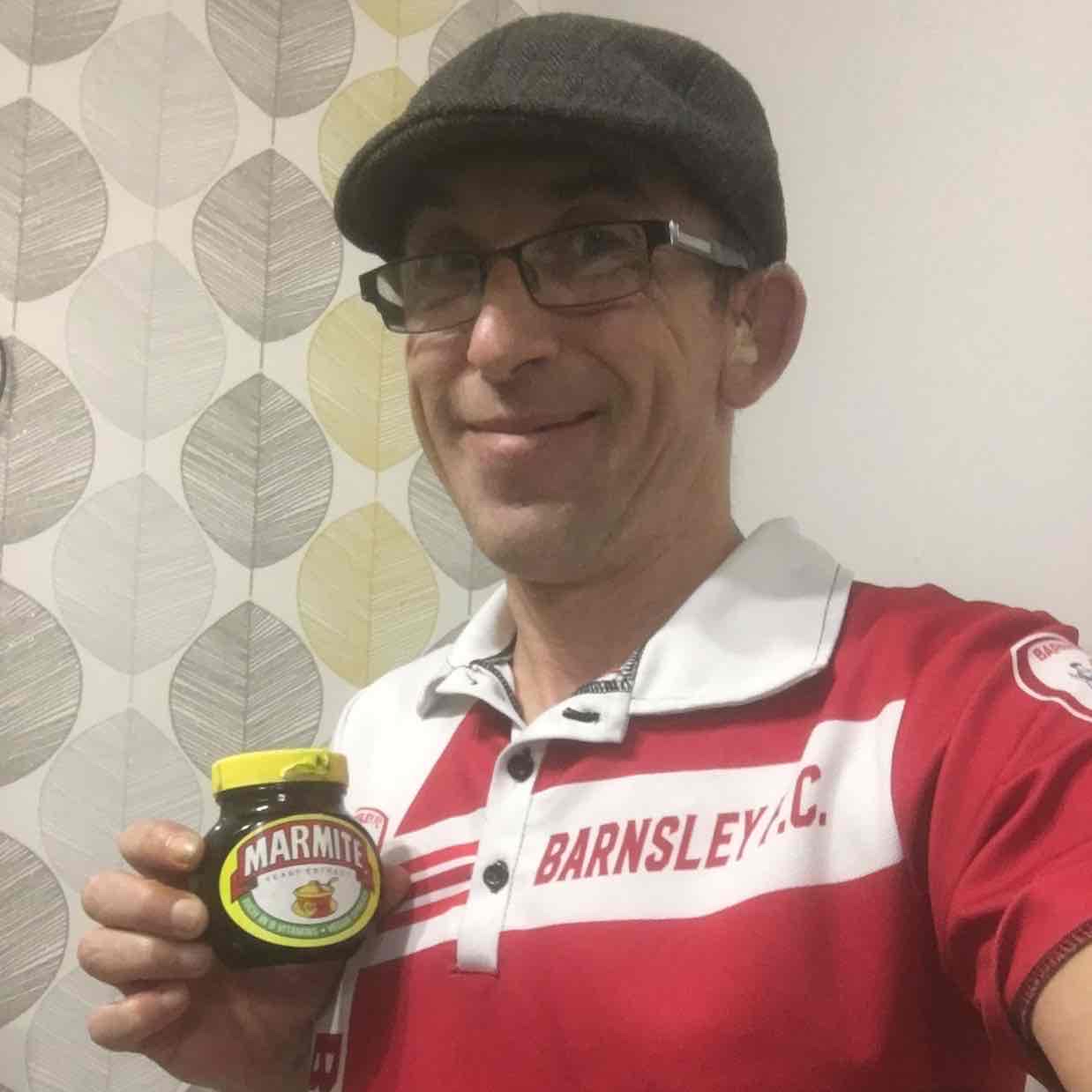 Cameo - Simon Deaf Marmite Man