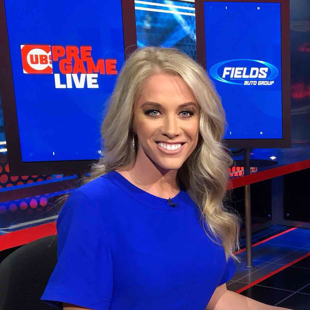 Cameo - Kelly Crull