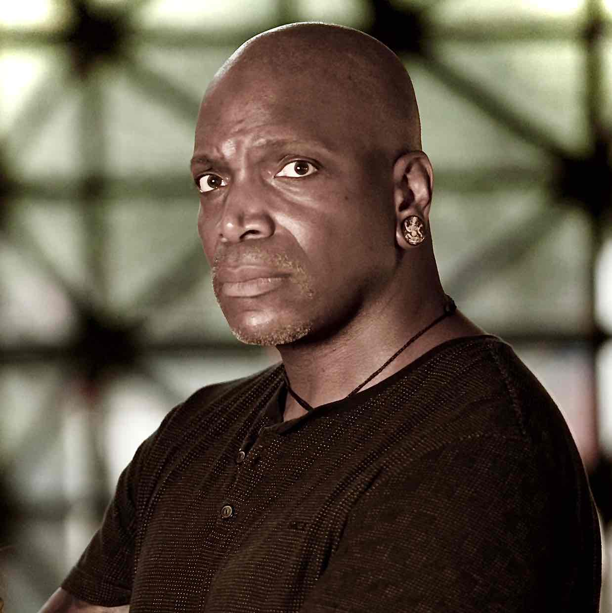 Cameo - Derrick Green
