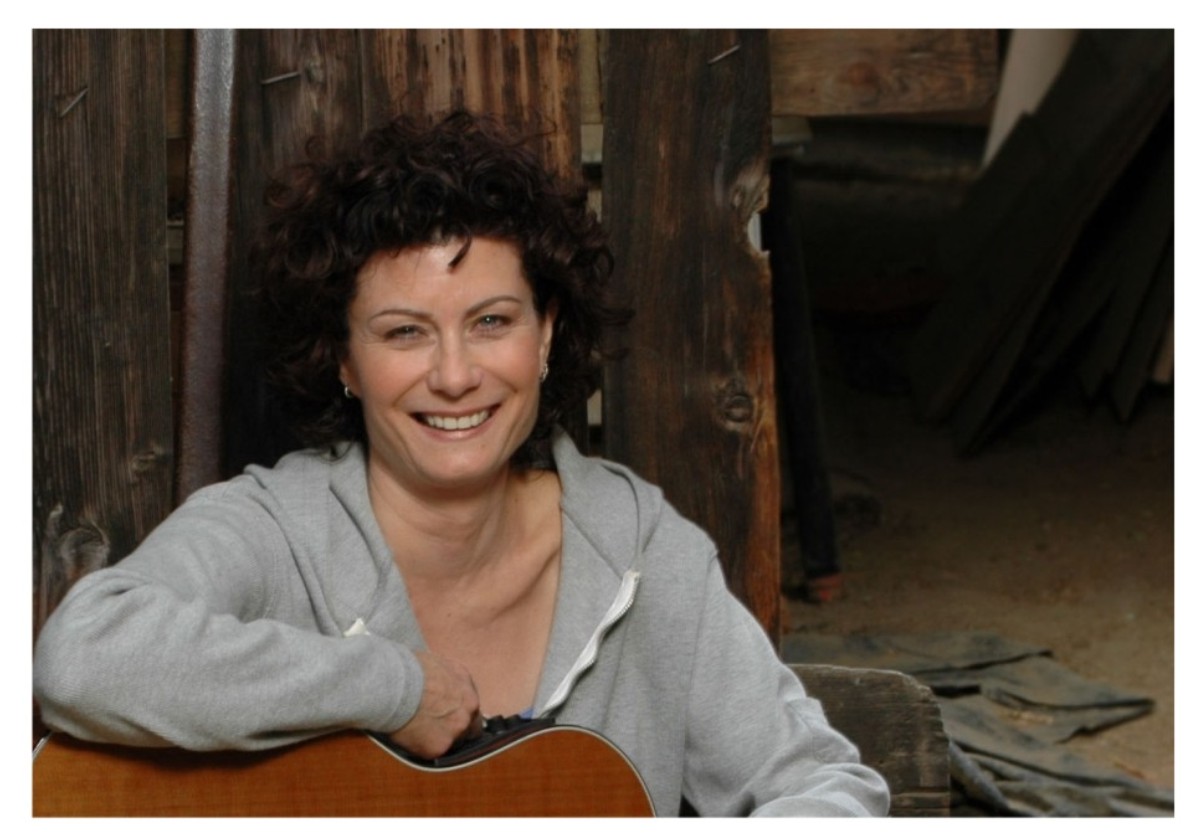Cameo - Nancy Sirianni